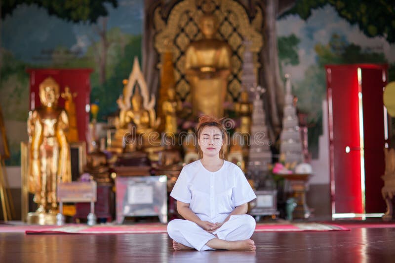 Buddhist Nuns Meditation on the Temple of Thailand Stock Photo - Image ...