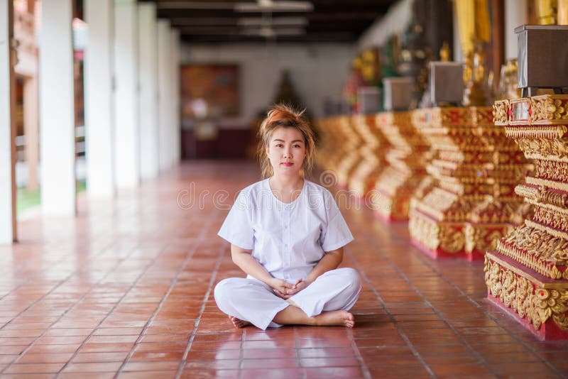 Buddhist Nuns Meditation on the Temple of Thailand Stock Photo - Image ...