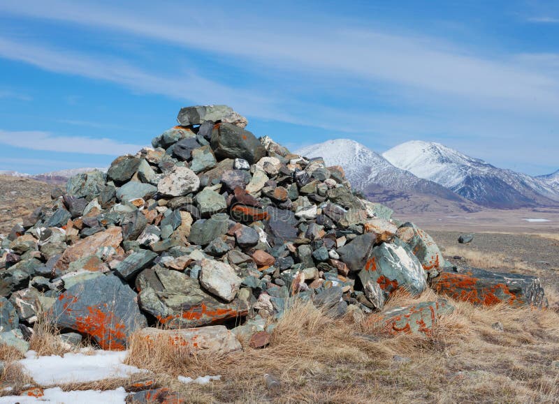 Buddhist ovoo stock image. Image of stone, prayer, mongolia - 38007357