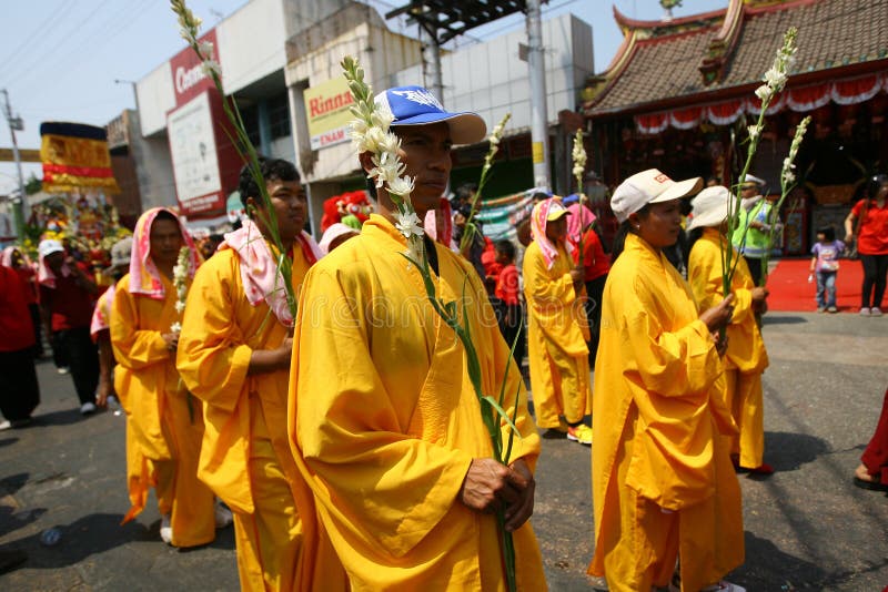 Buddhist religious ritual editorial image. Image of recreation - 44340925