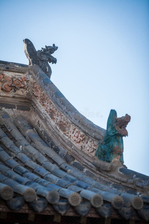 Buddhist temple roof stock image. Image of majestic - 123924285