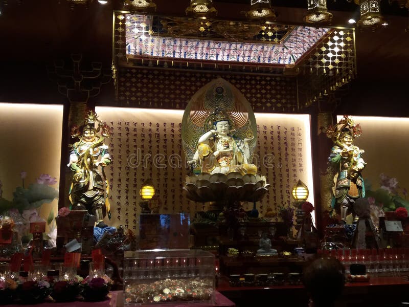 Buddhist Tooth Relic Temple - Singapore Editorial Image - Image of ...