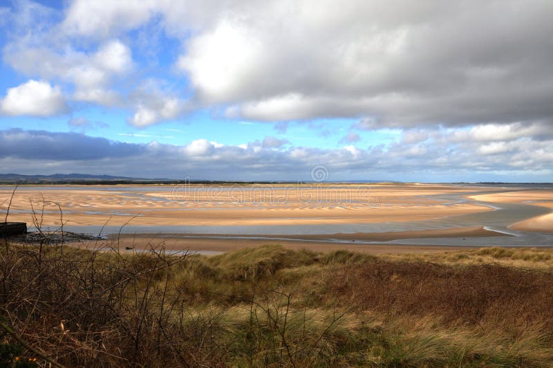 Budle Bay in Northumberland Stock Image - Image of ocean, water: 38873577