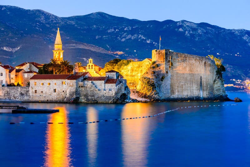 Budua, Chiesa Di Sveti - Del Montenegro Ivan Fotografia Stock ...