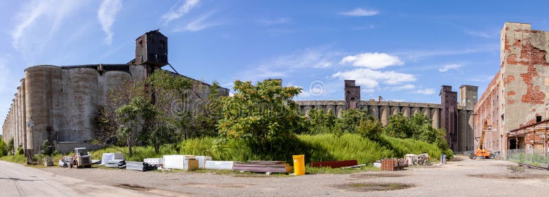 Redevelopment of Buffalo, NY Grain Silos Editorial Photography - Image ...