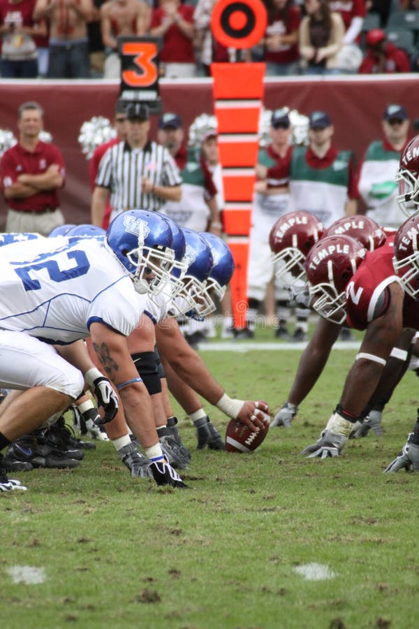 Buffalo Offensive Line editorial image. Image of attack - 21470635