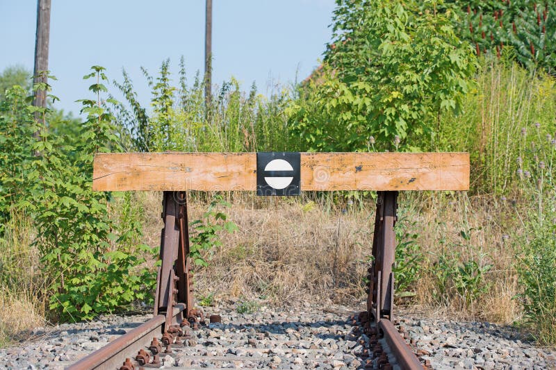 Buffer stop on a siding stock image. Image of offside - 369899293