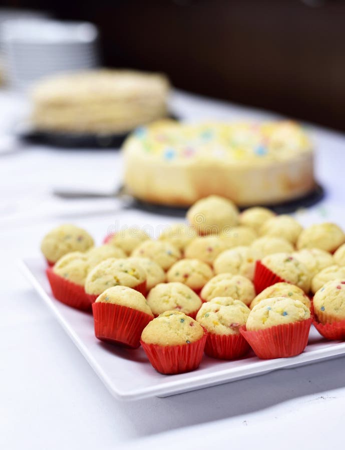 Buffet with Muffins or Vanilla Cupcakes Stock Image - Image of ...