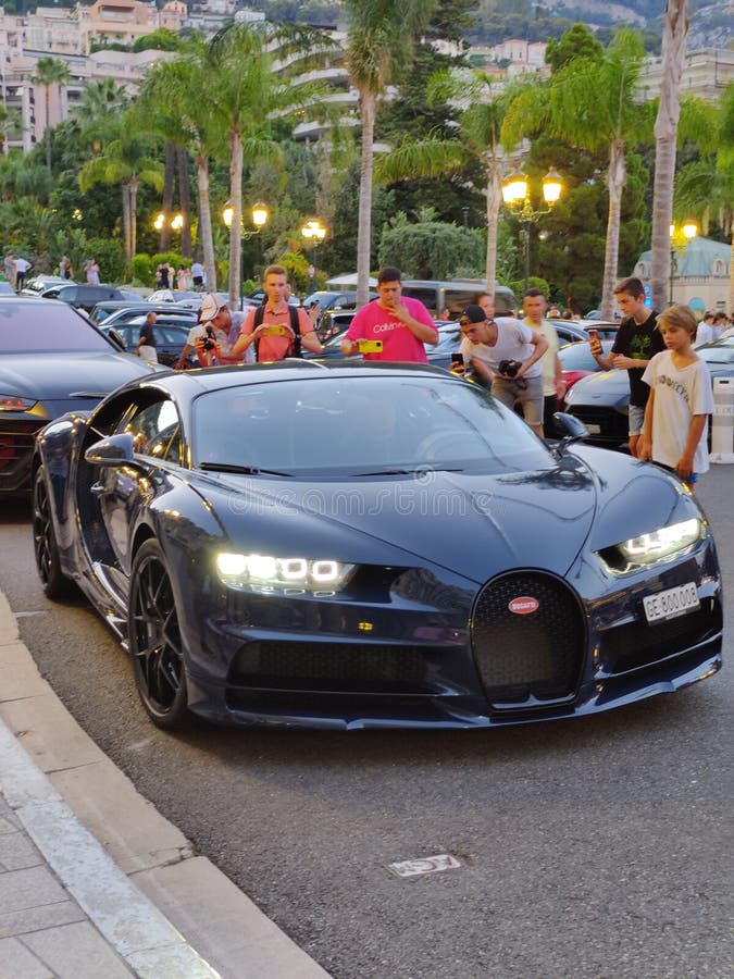 Bugatti chiron em monaco foto editorial. Imagem de monaco - 253062351
