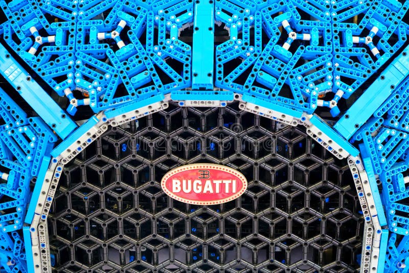 Bugatti Chiron Made Entirely from Lego Bricks, Close-up - Russia ...