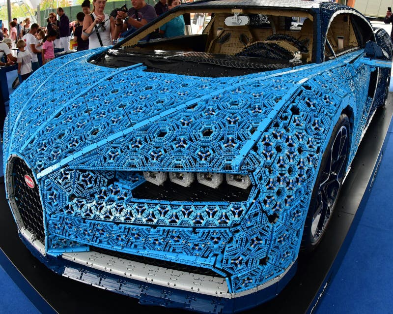 Bugatti 1.000.000 of Lego (front) Editorial Photo - Image of 1000000 ...
