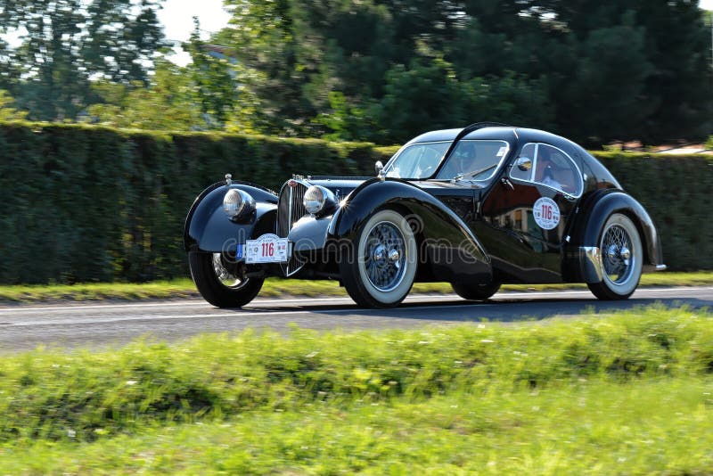 1938 Bugatti Type 57S Atlantic Coupé Replica Editorial Photo - Image of ...