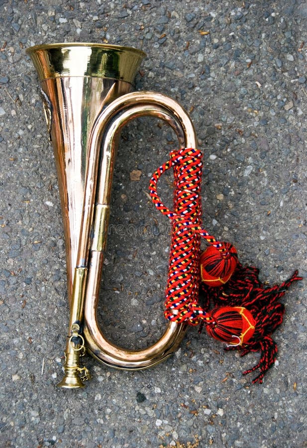 Bugel stock afbeelding. Image of retro, koord, wind, gezoem - 14065247