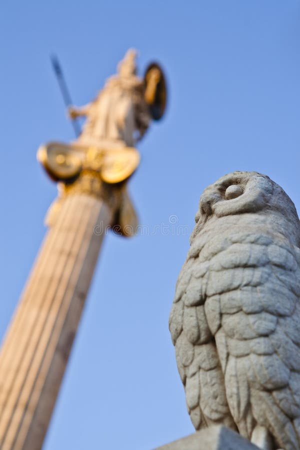Buho y Athena foto de archivo. Imagen de antiguo, atenas - 23314580