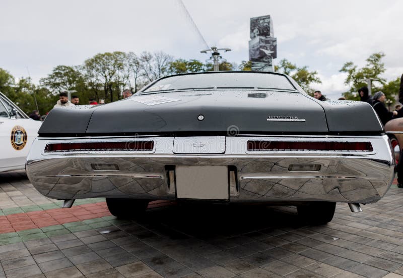 Back View Buick Riviera Stock Photos - Free & Royalty-Free Stock Photos ...
