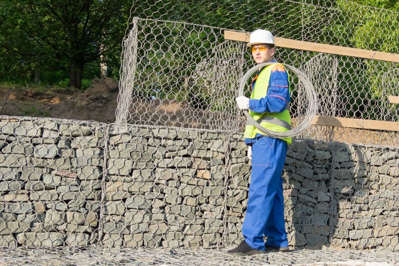 326 Shoulder Wire Stock Photos - Free & Royalty-Free Stock Photos from ...