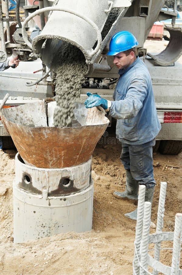 Builder Piling Construcrion Stock Photos - Free & Royalty-Free Stock ...