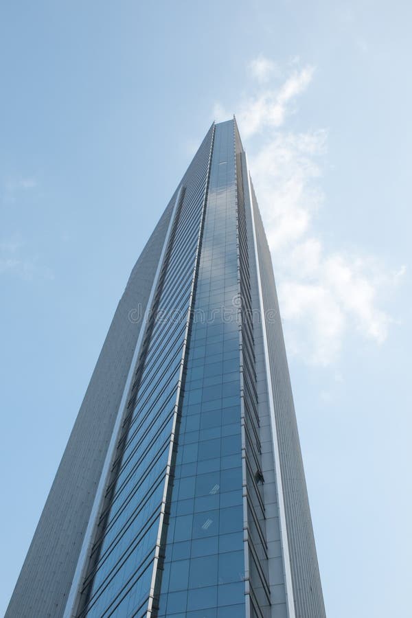 Q1 Tower stock image. Image of high, tallest, apartment - 1735033