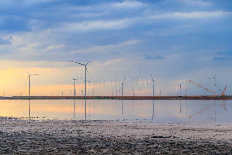 Building and Assembling a Construction Wind Turbines Farm by Crane ...