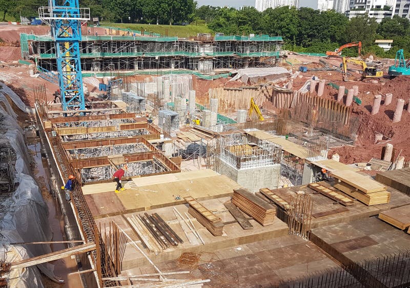 Building Basement Under Construction Using the Open Cut Method ...