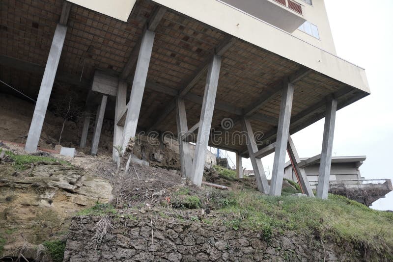 Building Built on the Ravine Stock Image - Image of cliffs, nature ...