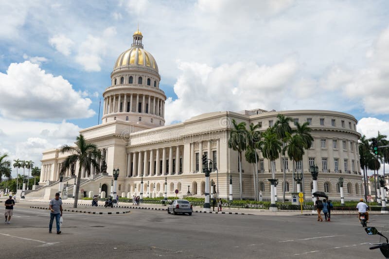 Building of Capitol (El Capitolio) in Havana, Cuba Editorial ...