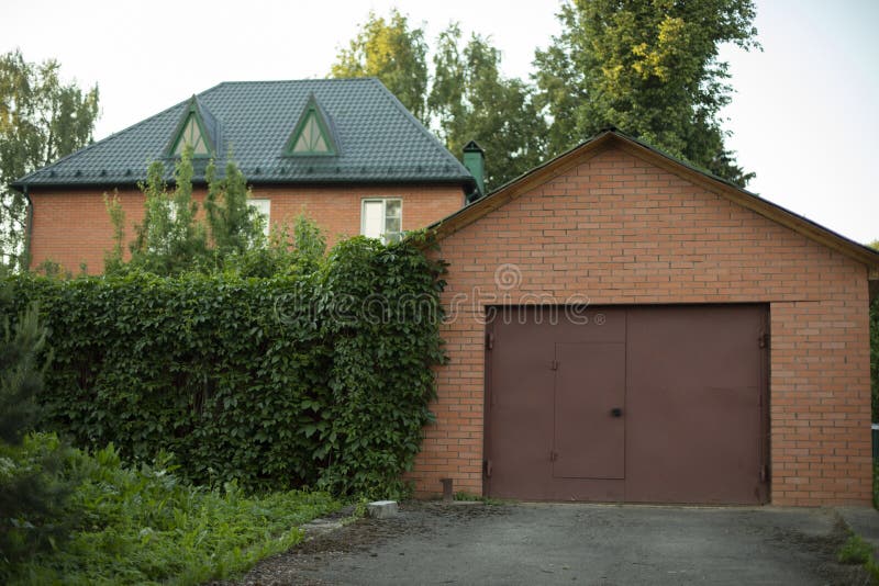 Building in the City. Simple Structure Stock Image - Image of geometric ...