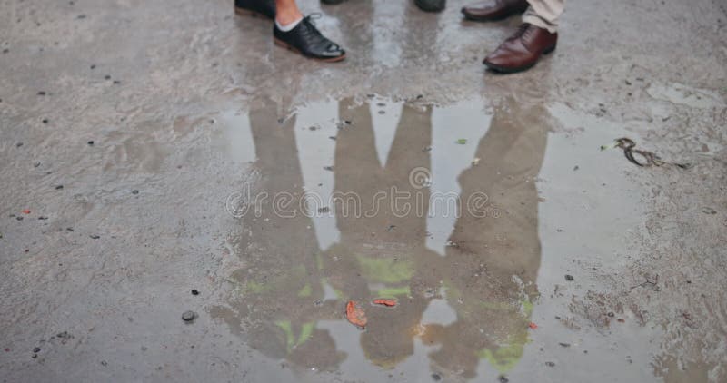 Building, Collaboration and Reflection of Construction Worker People in ...
