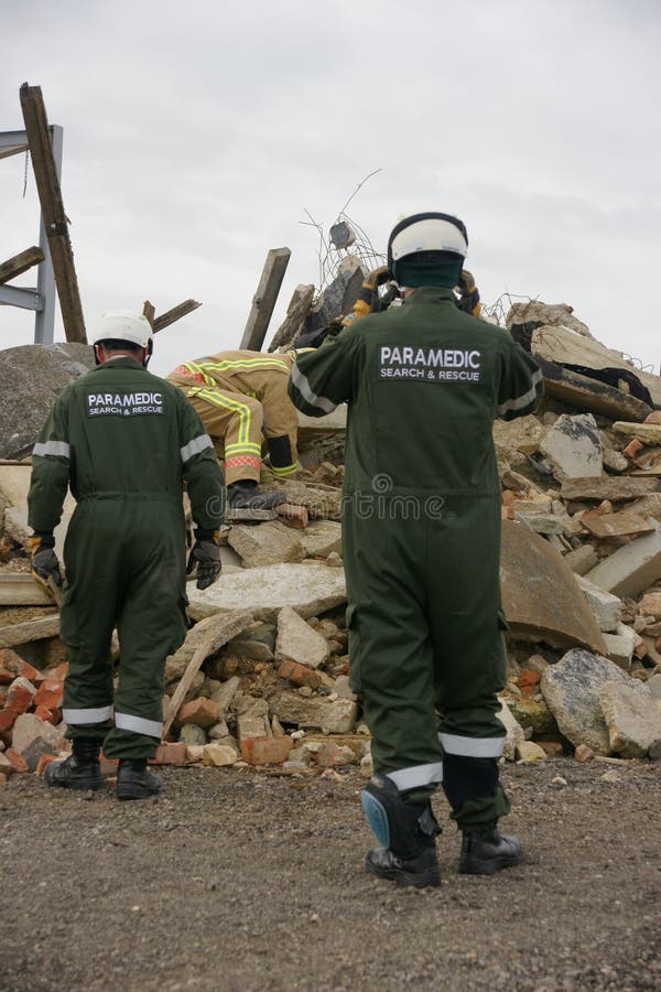 Building Collapse, Disaster Zone Editorial Photo - Image of building ...