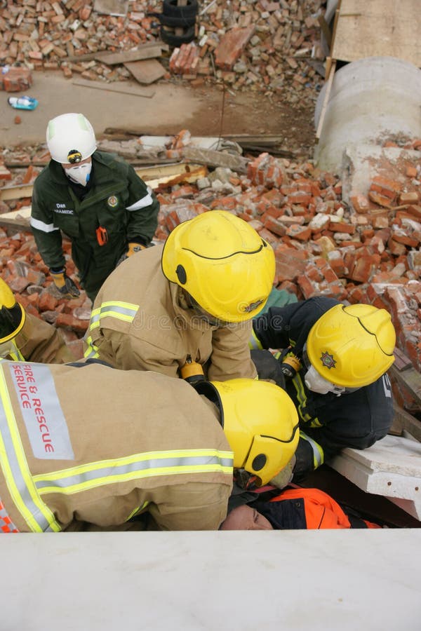 Building Collapse, Disaster Zone Editorial Image - Image of apartment ...