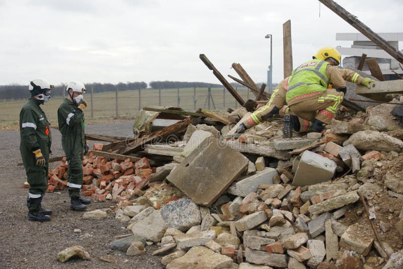 Building Collapse, Disaster Zone Editorial Stock Photo - Image of flats ...