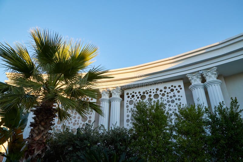 Columns and garden stock photo. Image of heritage, stone - 5157746