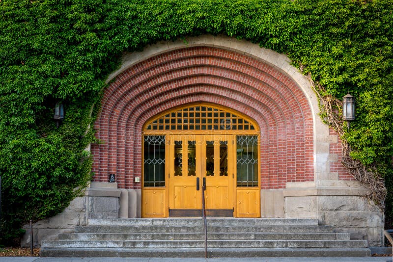 3,449 Ivy Buildings Stock Photos - Free & Royalty-Free Stock Photos ...