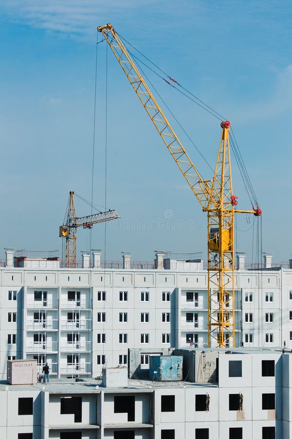 Building and Crane Construction Stock Photo - Image of dusk, construct ...