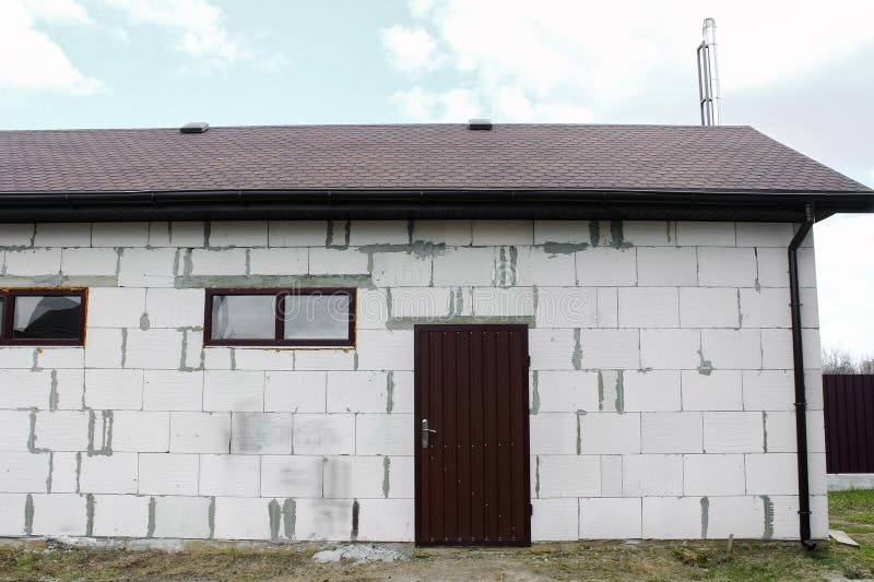 The Building without a Facade Built from Gas Blocks. Construction ...