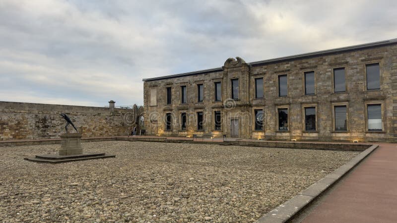 Building Facade with Statue in Stone Courtyard in Whitby Stock Photo ...