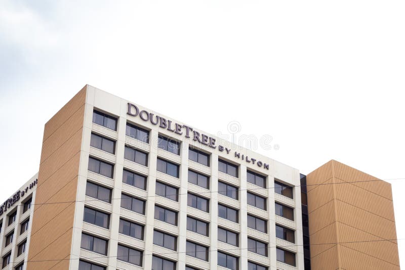 Doubletree Hotel Sign and Building Editorial Photo - Image of adult ...