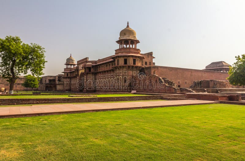 Building inside Agra Fort stock image. Image of medival - 42755037