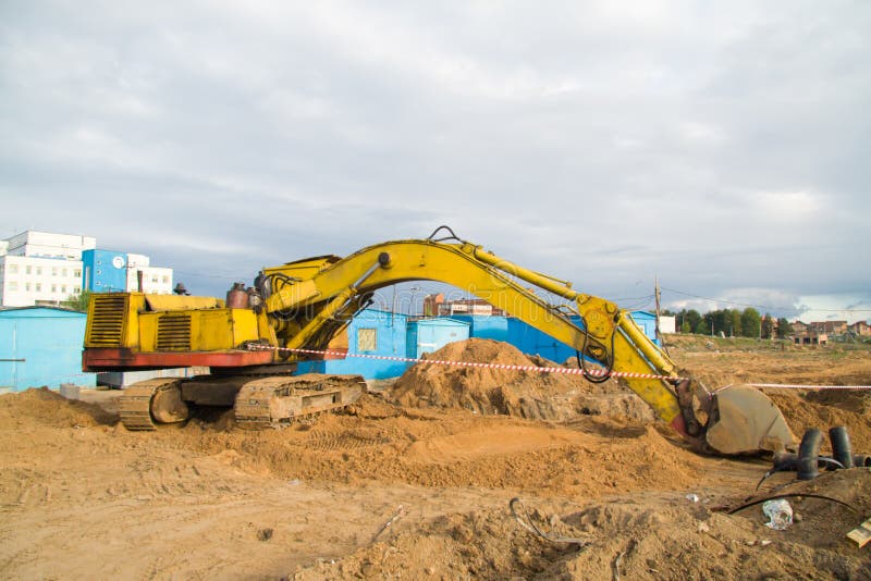 The building machine stock photo. Image of heavy, earth - 5320582