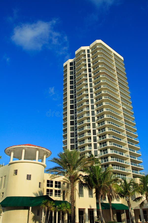 Building on Miami Beach stock image. Image of destination - 2469615
