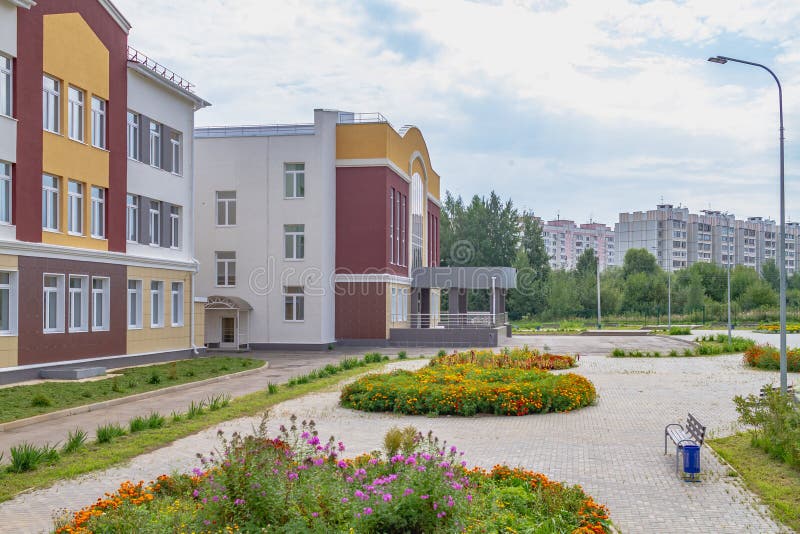 The Building of a Modern School in Russia, a New Building for Teaching ...