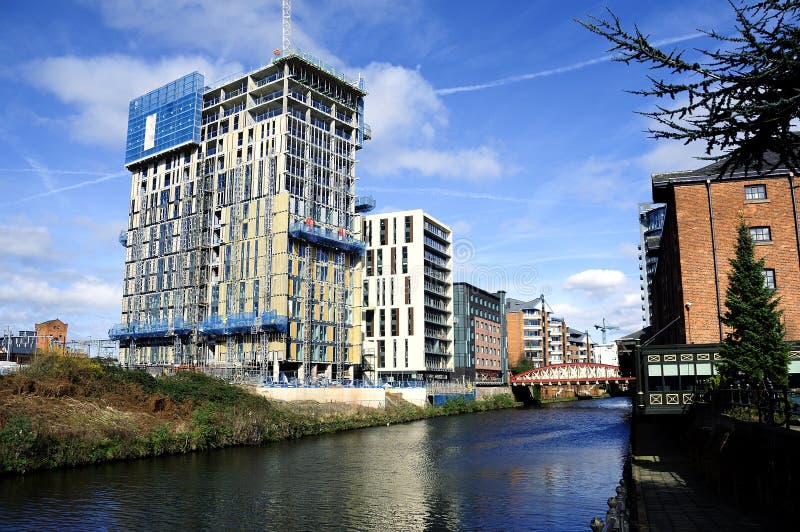 Building the New Water Front Homes Editorial Stock Photo - Image of ...