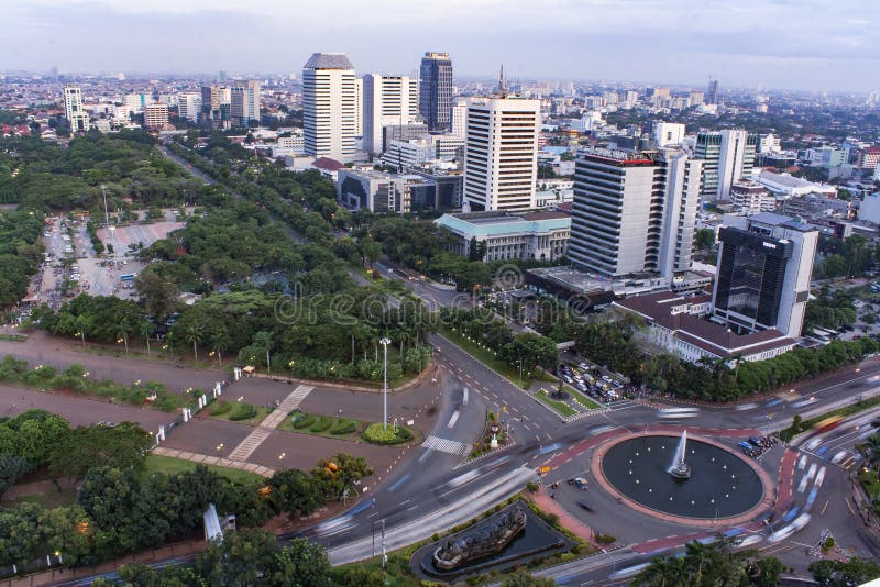 Towering House editorial photo. Image of city, sparkling - 105154181