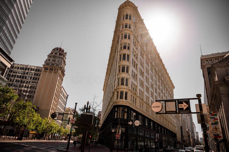Building in San Francisco Downtown Editorial Stock Image - Image of ...