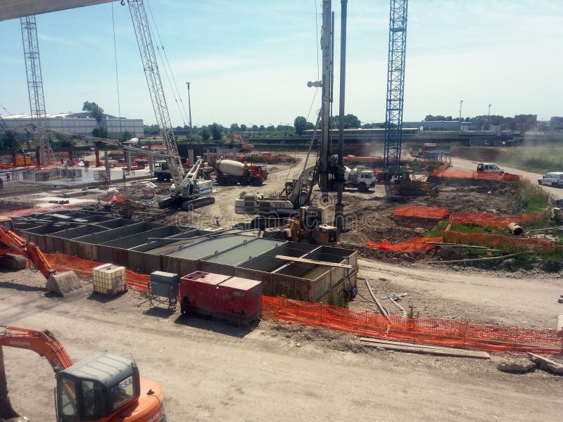 Building site in rome editorial stock image. Image of modern - 150705544