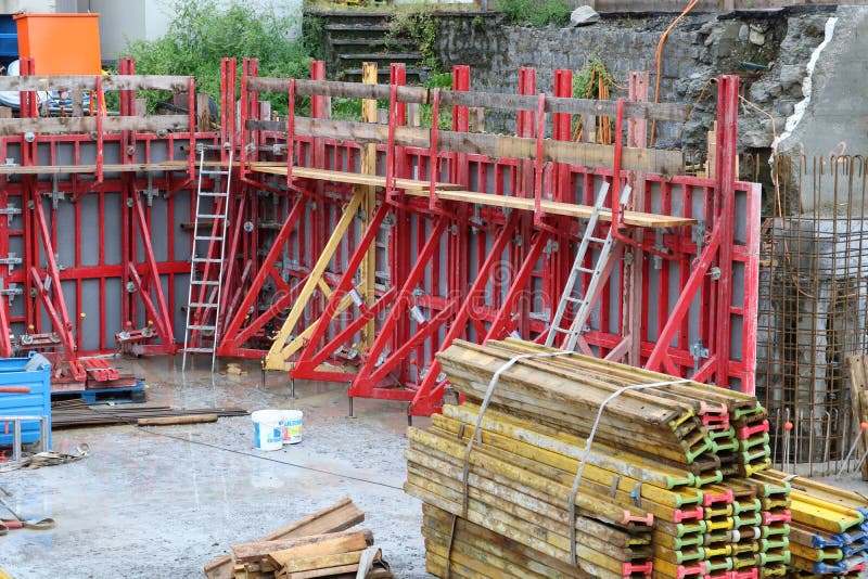 Building a House Work in Progress Stock Image - Image of wall, tools ...