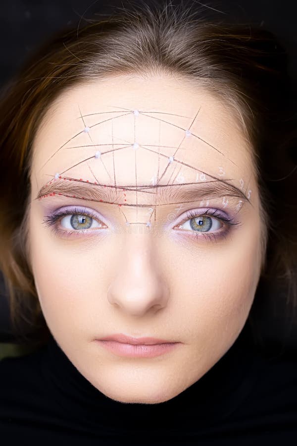 Building a Sketch of the Architecture of the Eyebrows Eyebrows Drawn ...