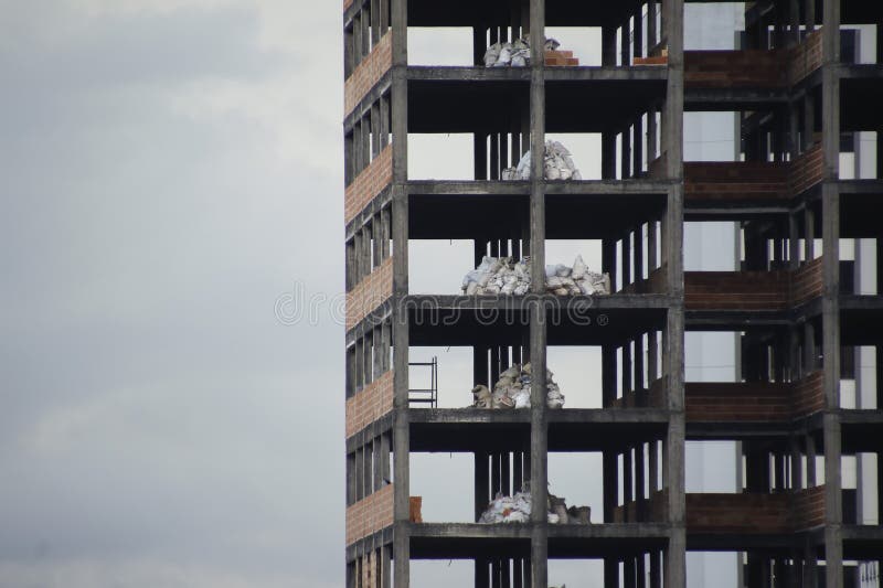 Building Structure Under Construction and Columns without Walls Stock ...