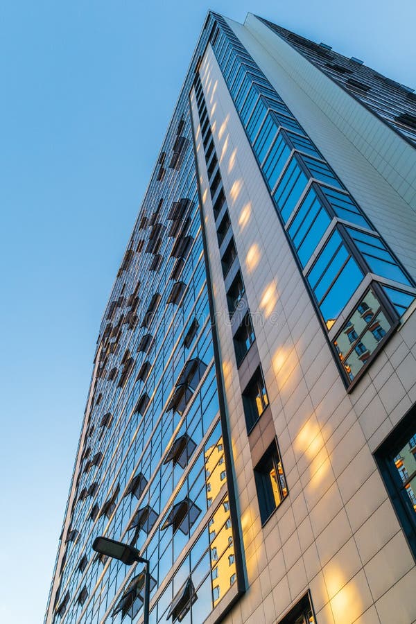 Building in the Style of Modern Architecture High-tech Cityscape ...