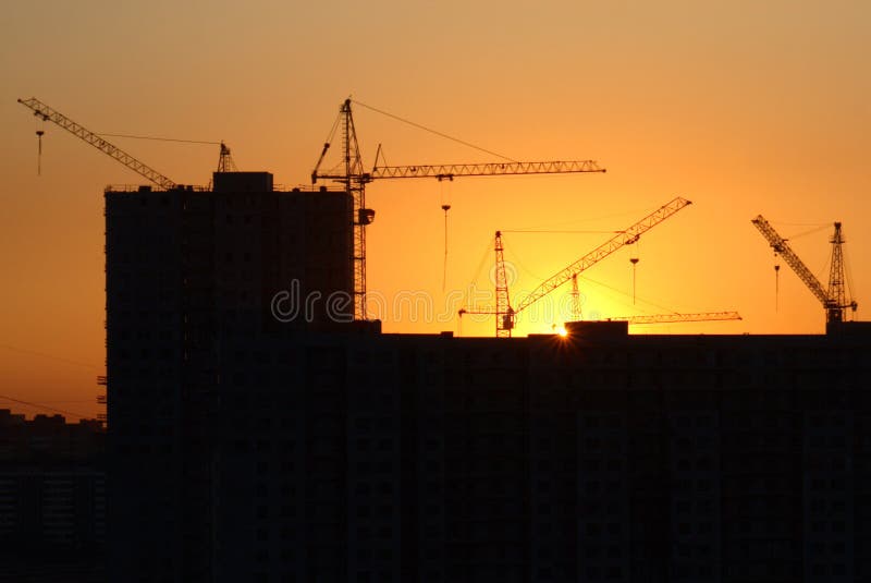 Crane and the sun stock image. Image of equipment, edifice - 2970833